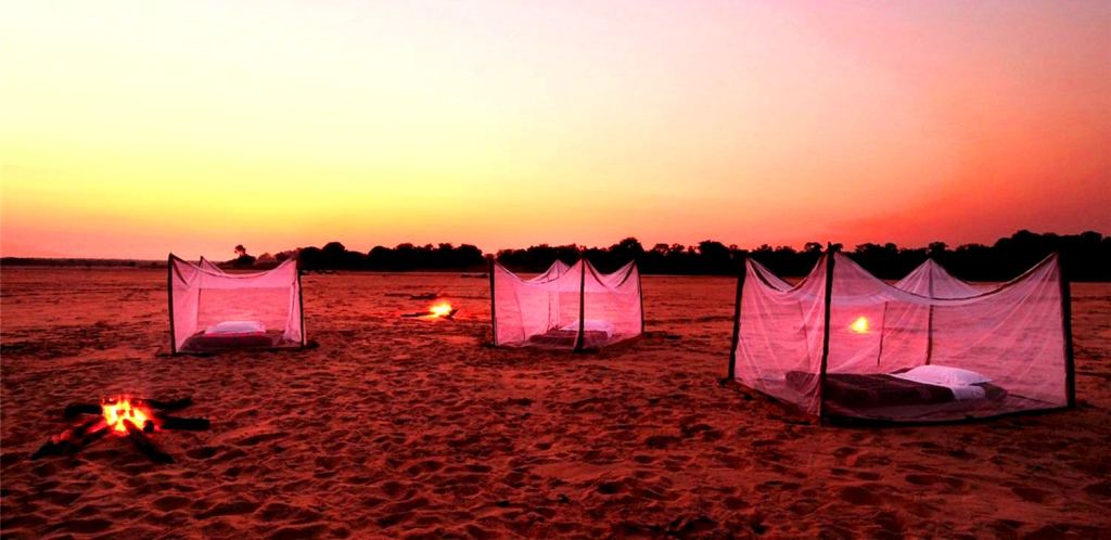 Fly Camping – EXTRAORDINARY AFRICA